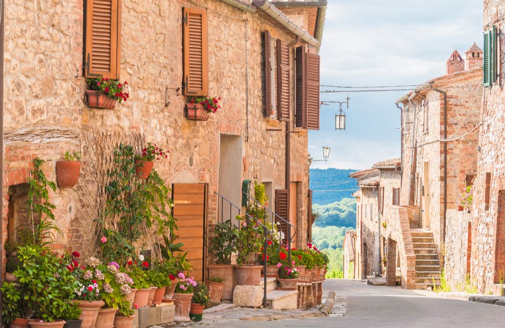 The Best Proposal Spots by Season | Vacationisms Travel Services